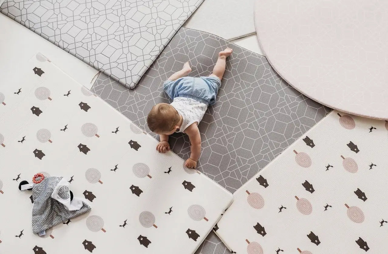 Playmat Size Guide: Which Size Playmat Is Best For Me?